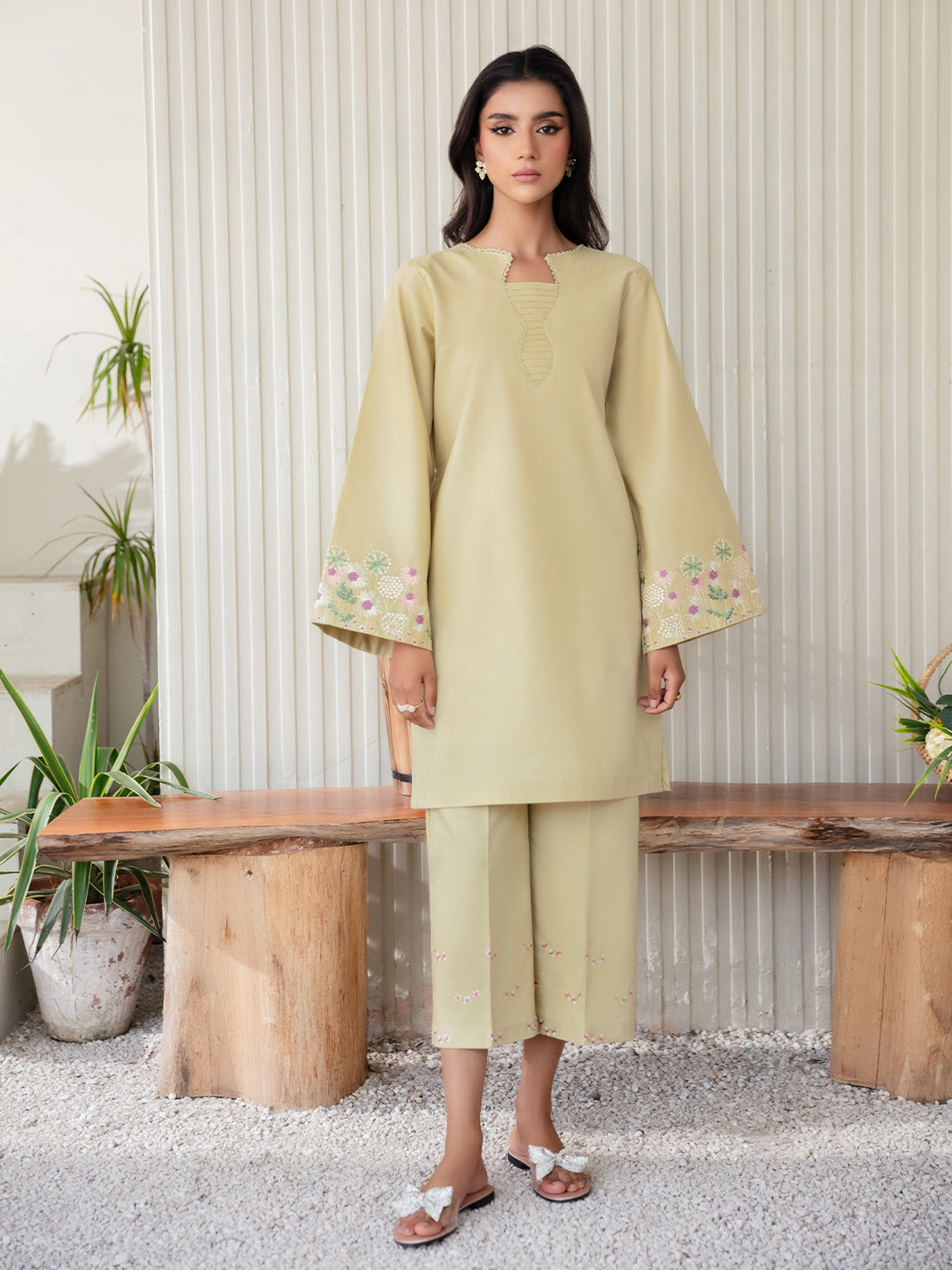Eraza - Aleen – Izel Apparel