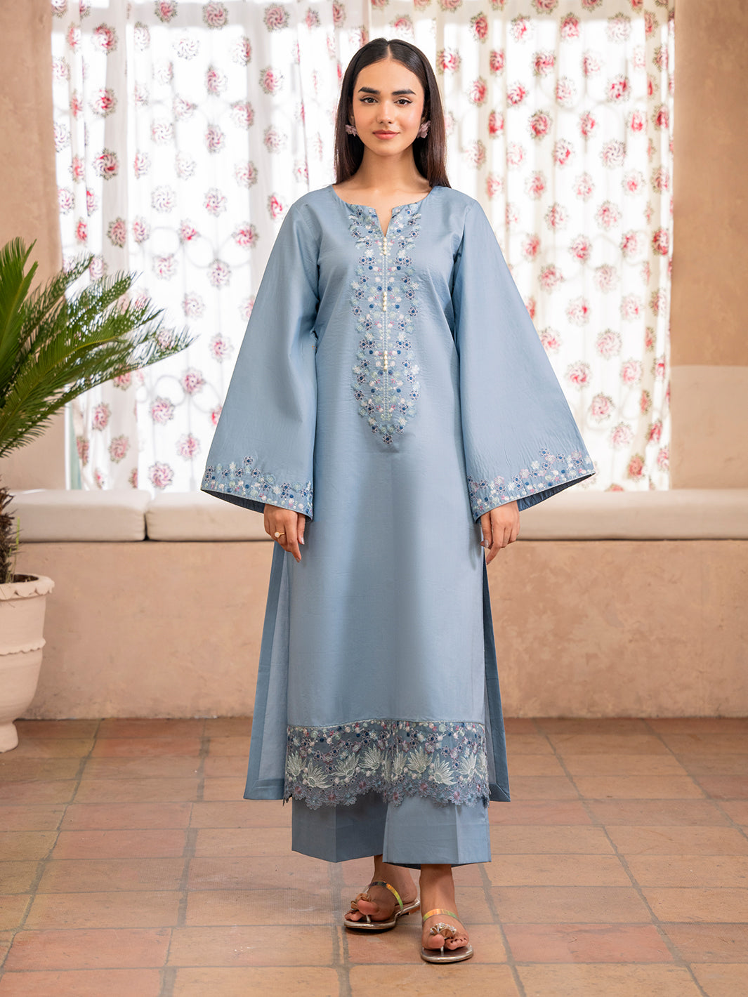 BEA – Izel Apparel